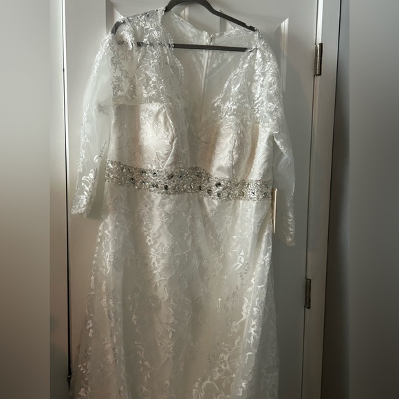 Dorris | Dresses | Brand New With Tags Dorris Wedding Dress With Veil | Poshmark